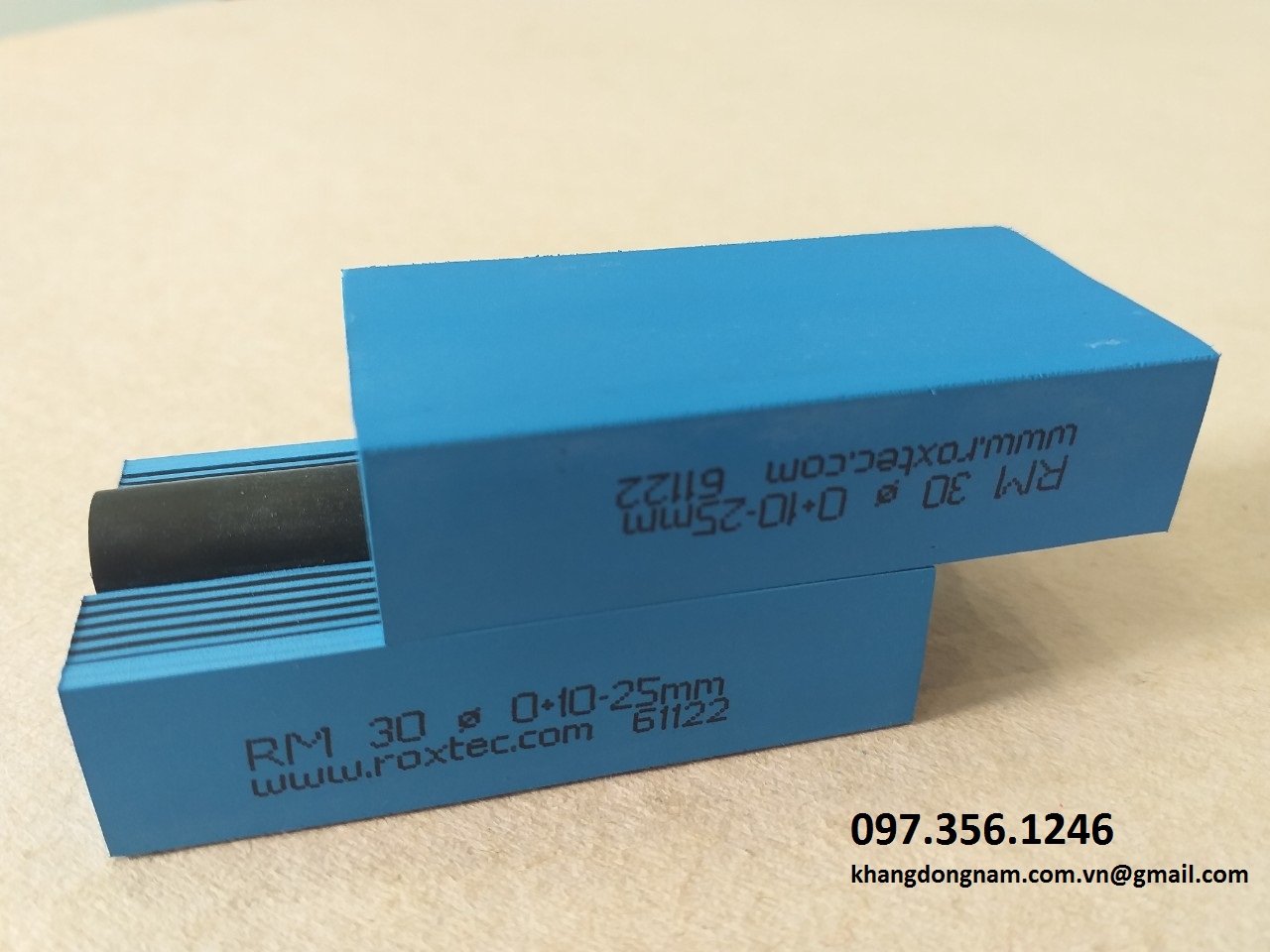 Cửa Sổ Luồn Cáp Roxtec RM 30 - Khang Đông Nam